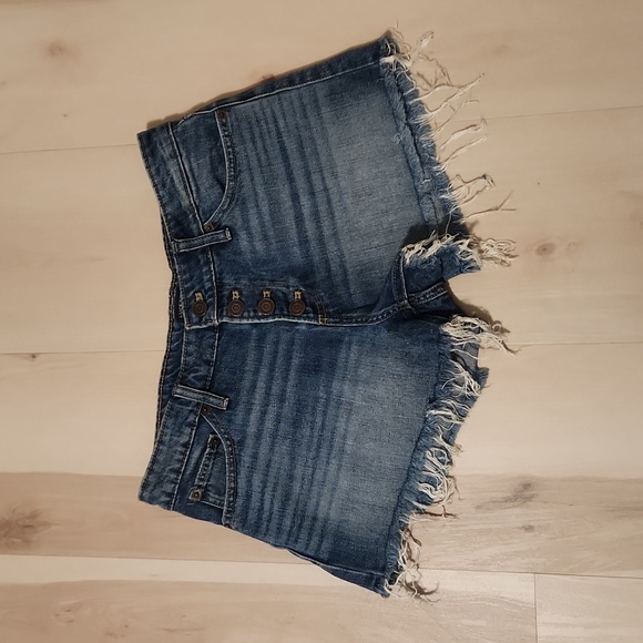 Lucky Brand | Shorts | Lucky Brand The Cut Off Denim Shorts Button Fly ...
